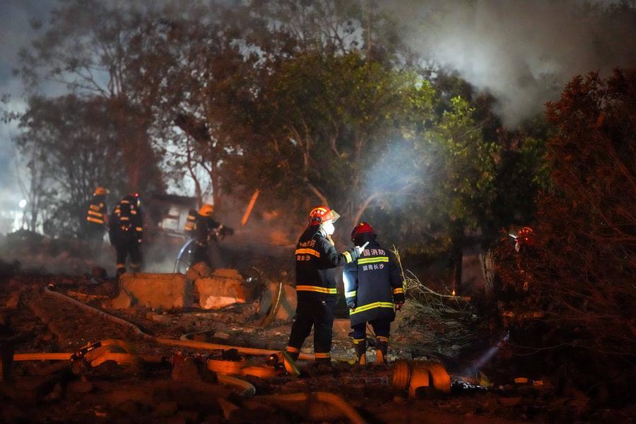 (Multimídia) Número de mortos na explosão em fábrica de fogos de ...